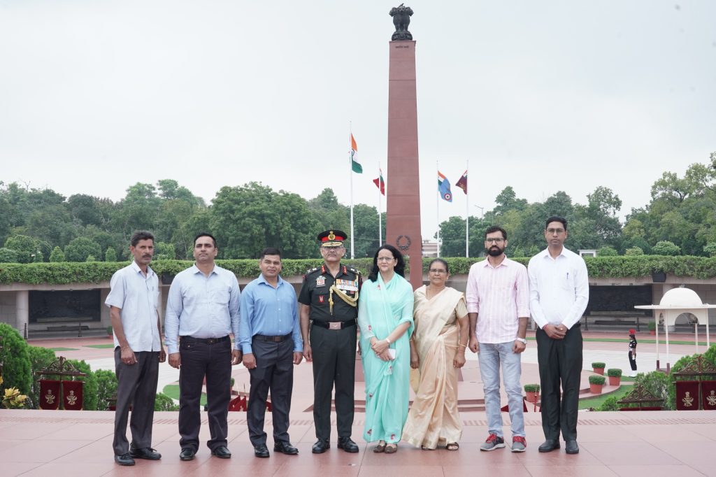LIEUTENANT GENERAL PUSHPENDRA SINGH TAKES OVER AS VICE CHIEF OF THE ...