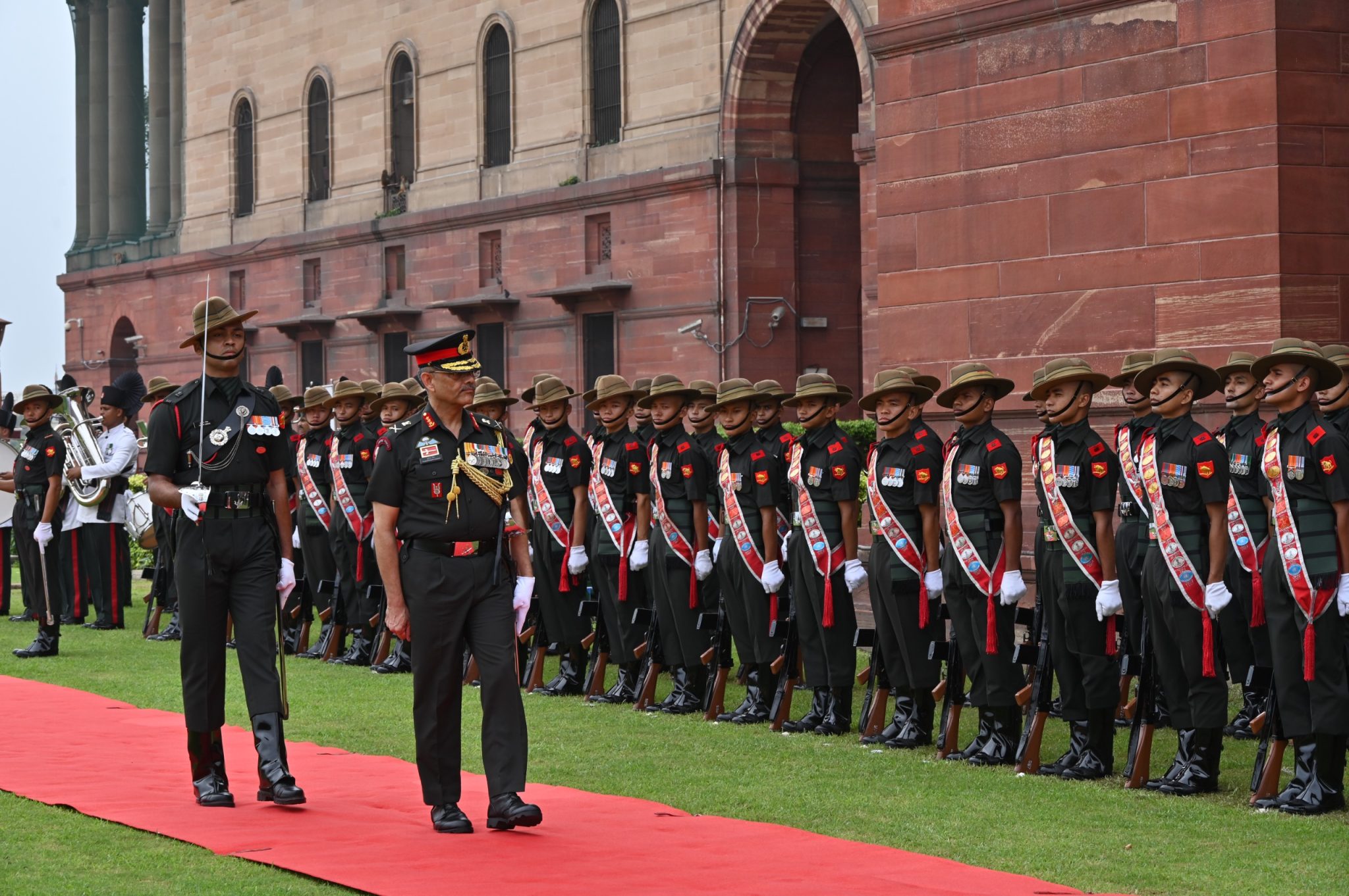 LIEUTENANT GENERAL PUSHPENDRA SINGH TAKES OVER AS VICE CHIEF OF THE ...